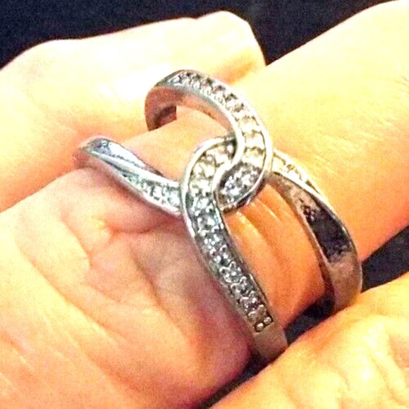 Jewelry | Sterling Silver Twisted Interlocking Mobius Loops Diamands ...